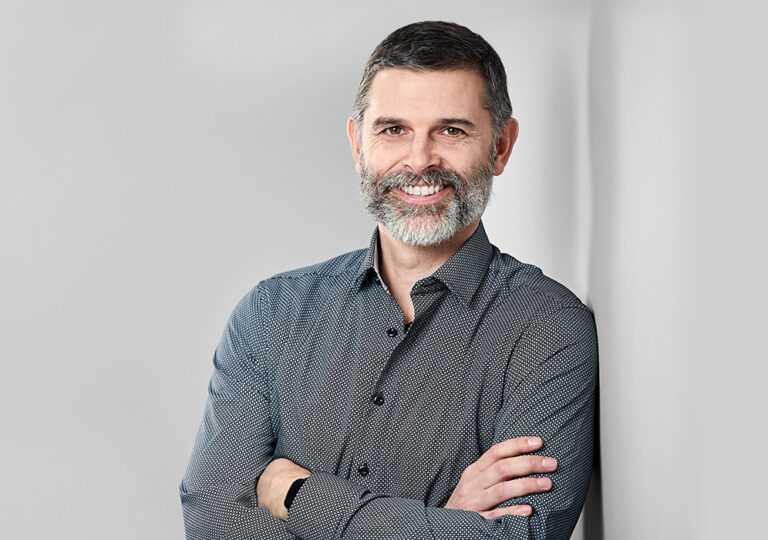Meet Expert Team Ensuring Business Responsiveness | Waterdon